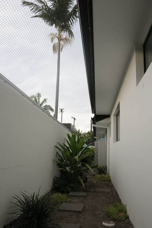 Side enclosures - Happy Cat